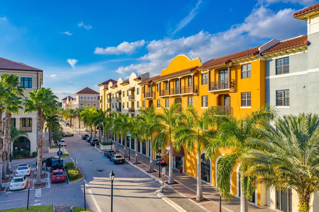 Lincoln Property Company - Properties - Mosaic at Miramar Town Center